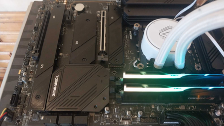 Новый SSD NVMe M.2 Western Digital WD_BLACK SN850X 2TB. До 7300 Mbps.