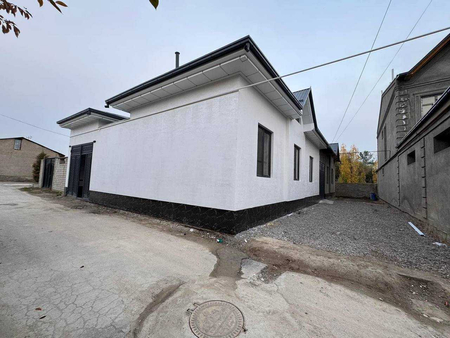 V5212 ДОМ ески 16 йиллик Тошми постдан 2.5км кирганда Соток 1,5