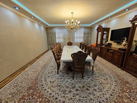 3 xonali 170m² 4-qavat uy sotiladi