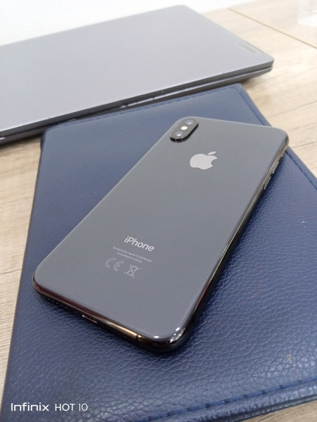 Iphone XS 64 gb sostoyaniya zor