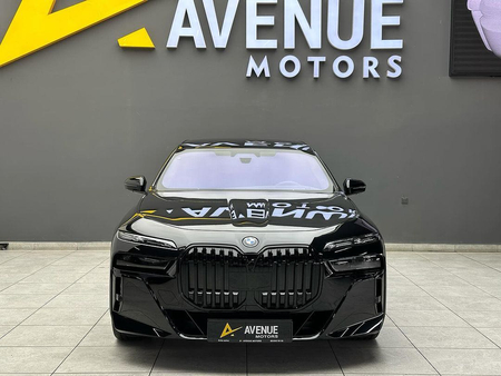 Продается BMW 750 e