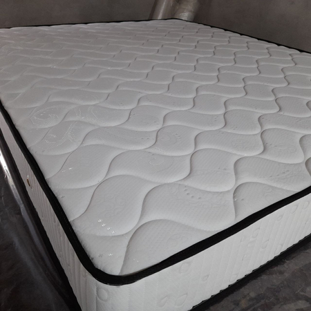 Matras matras 140 $ 165 $ 190$