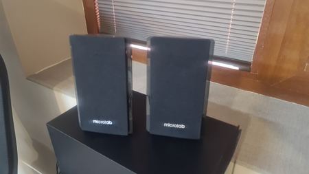 Microlab M-500U A'lo holatda