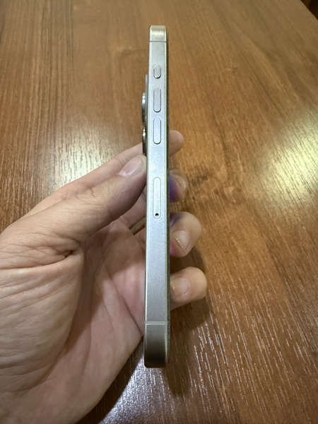 Iphone 15 pro 256 gb