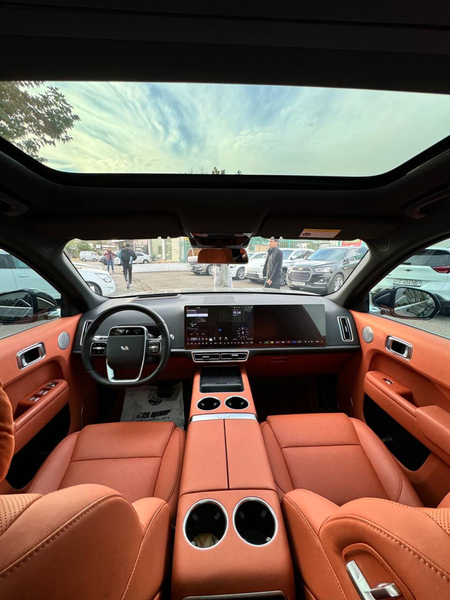LI 9 pro 2023 yil 3500 km yurgan xolati zor
