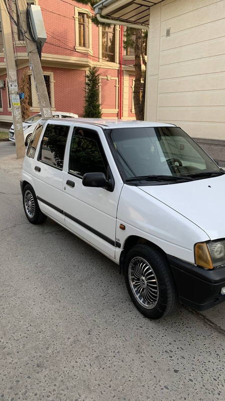 Tico dewoo 1997 car