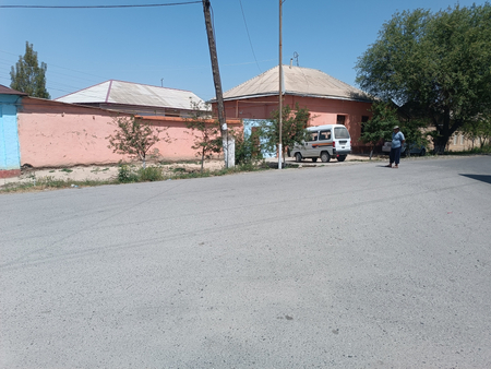 Juma shahrida arzon hovli