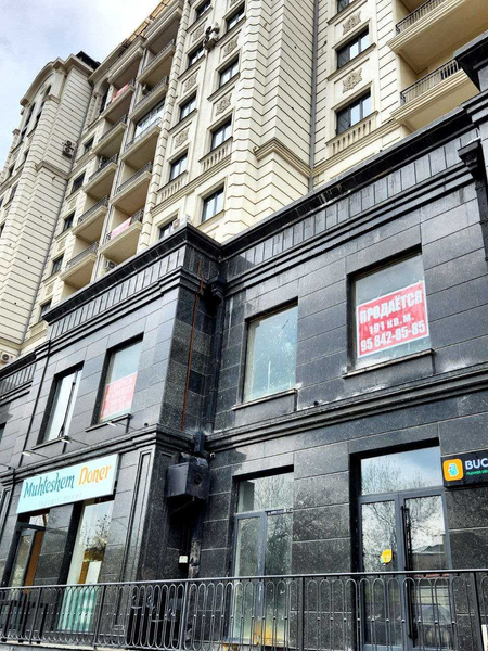 ЖК МУХТАШАМ  продаётся нежилое помещение под ОФИС