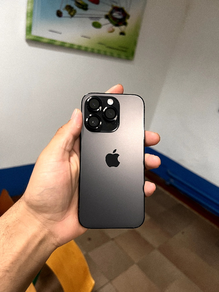 Iphone 14 pro black