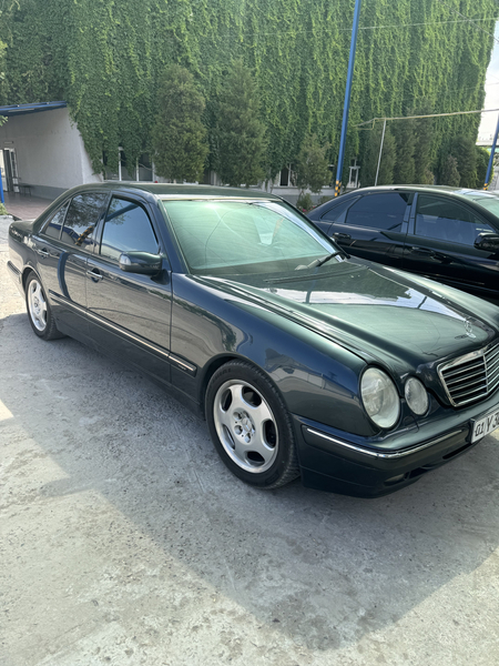 Mercedes w210  Avangard 3,2