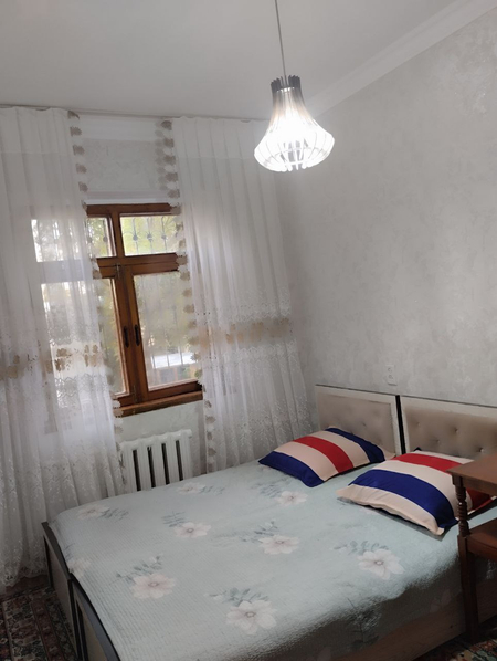 Yunusobod 18 kvartl 3 xonali kvartira Sotiladi 77 seriya 3/2/4