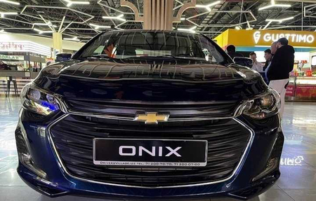 Onix avtomobil bo'lib to'lashga