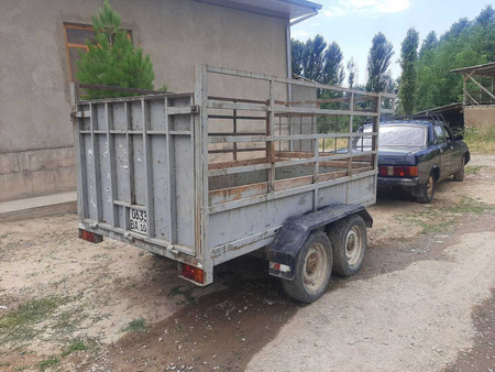 Волга с прицепом