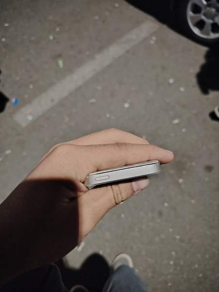 Iphone 5s 16 gb sastayaniya yaxshi