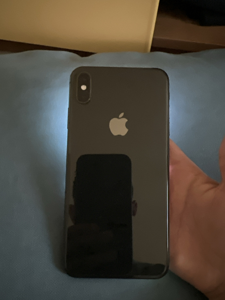 Это айфон xs max