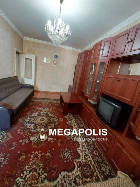 Сотилади ^ 1 хонали Хамза метро