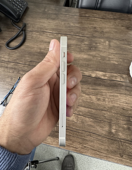 iPhone 13 mini white