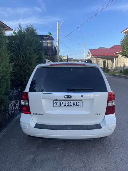 Киа Карнивал