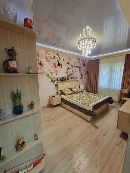 谷 122483 谷 Mirzo-Ulugbek tumanida kvartira sotiladi [76 м²]