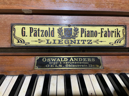 Qadimiy fortepiano