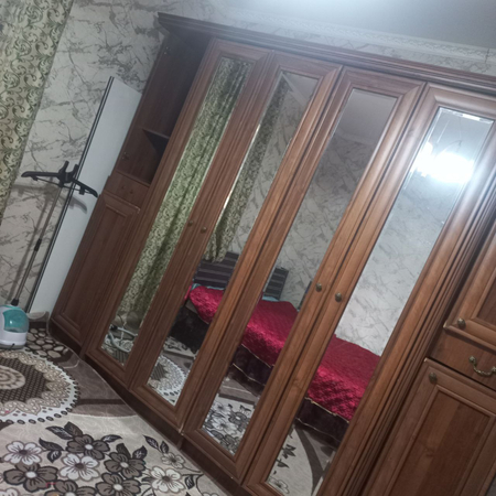 Сдаётся девочкам комната