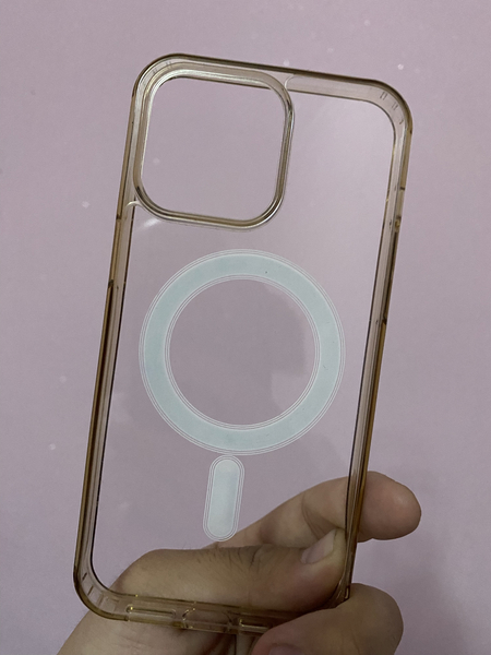 Iphone 15 uchun chexollar