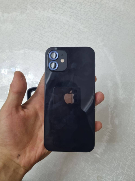 iPhone 12 идиалний