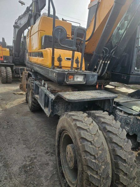 Excavator Hyundai HW 145