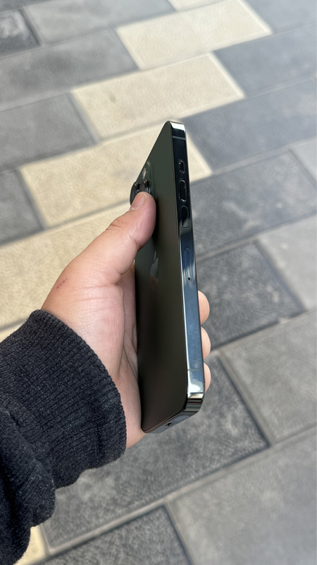 Iphone 13 pro green