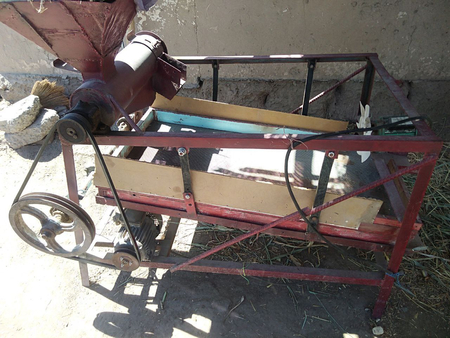 Toyor pul topar bisnes.Srochno sotiladi