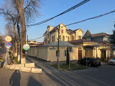 Продается Евро Дом 3 сот ,600 кв в зади Гранд Мир Отель (гос Россия )