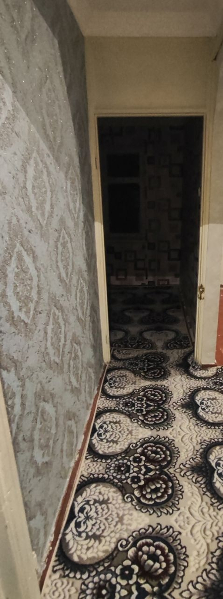 Фарғона Шахар Доканалда 1 этаж 1 хоналик квартира сотилади