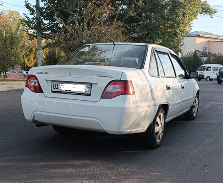 Нексия 2 DONC (NEXIA)  продам. Пробег 78500км. 2015 год.