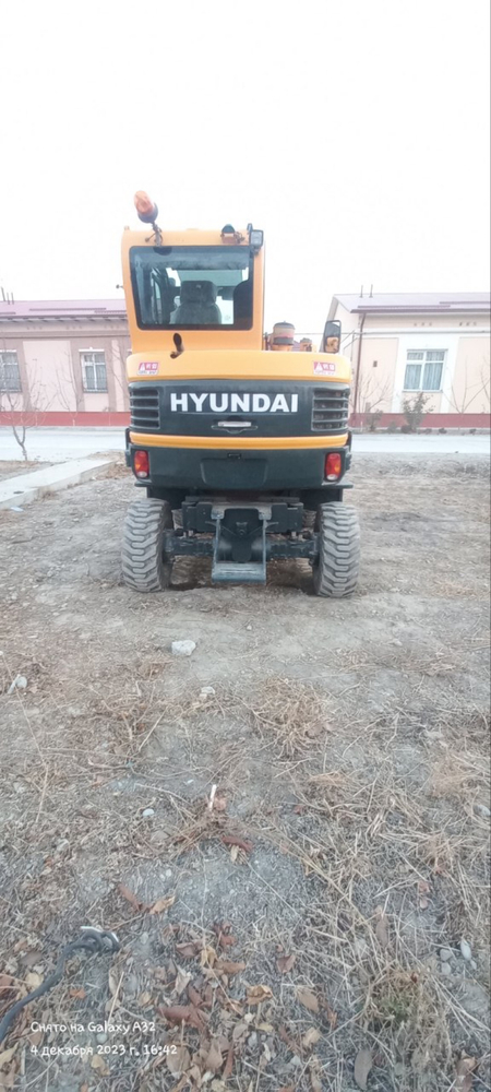 Hyundai ekskavator 55w mini 4700 moto chas ishlagan holati ideal