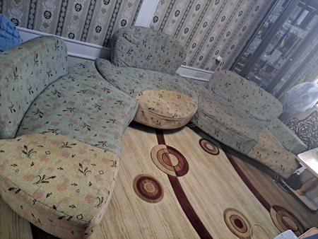 3 дивана в комплекте, становится 2х спальная кровать