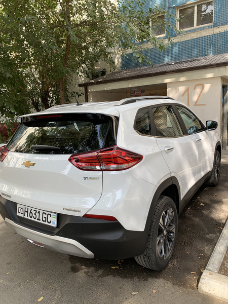 tracker 2 premier turbo