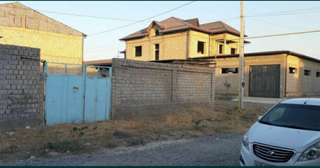 Продаётся Куйлик 6 массив напротив Элбурс Туйхона, махалла