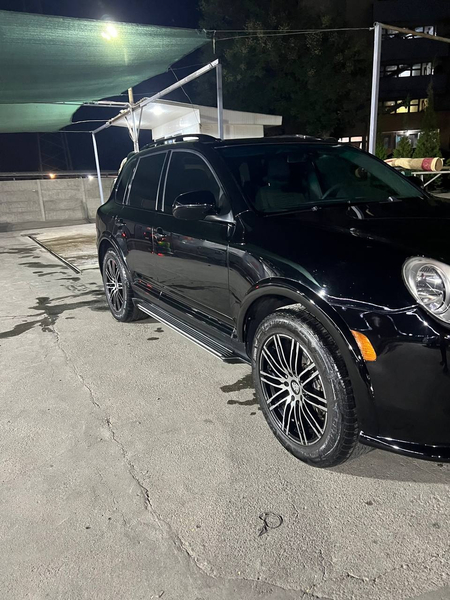 Продается Porsche Cayenne