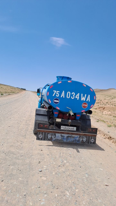 Moshina minishga tayyor
