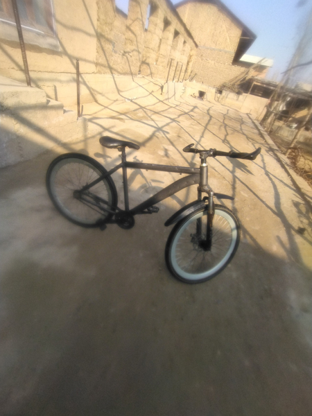 Veloseped sotiladi