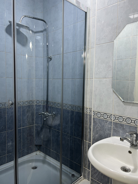 Продается своя 5 комнатная квартира
