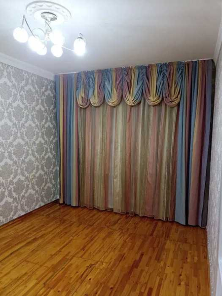 Юнусабад 19 кв Продается 4-комн квартира на 1 этаже с хорошим ремонтом