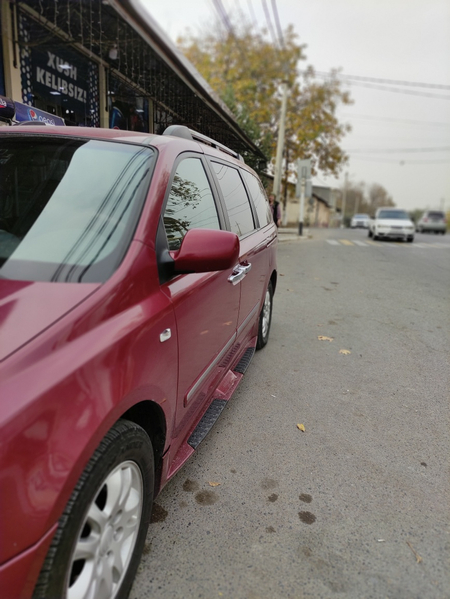 Kia Carnival 11000yana kelishamiz