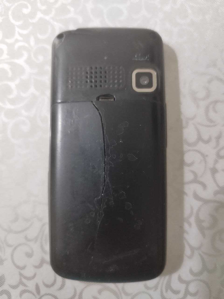Телефон Uzmobile cdma на запчасти.