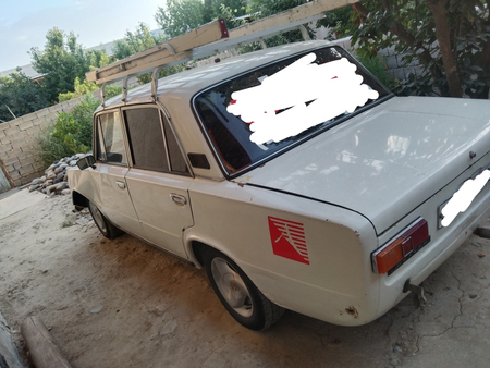 Vaz 21011   narxi 10 000