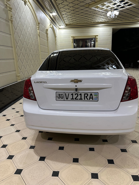 Chevrolet gentra srochno