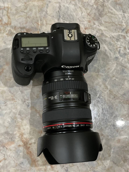 Canon 6 D Yangi !!
