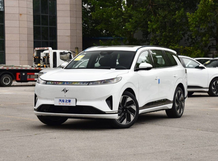 Dongfeng 008 EP 200 Max Extended Range ,35000 yôlda .