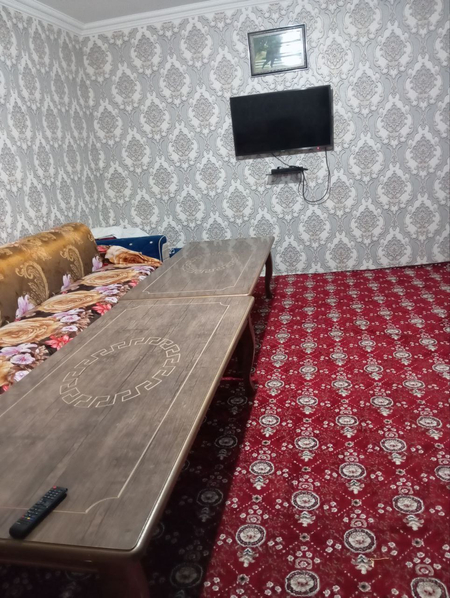 Ховли Ижарага хона.