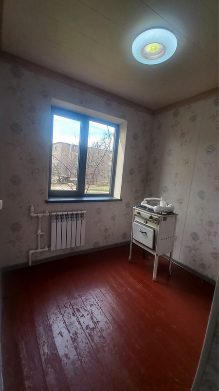 Продается квартира 1/1/4 микрорайон 4